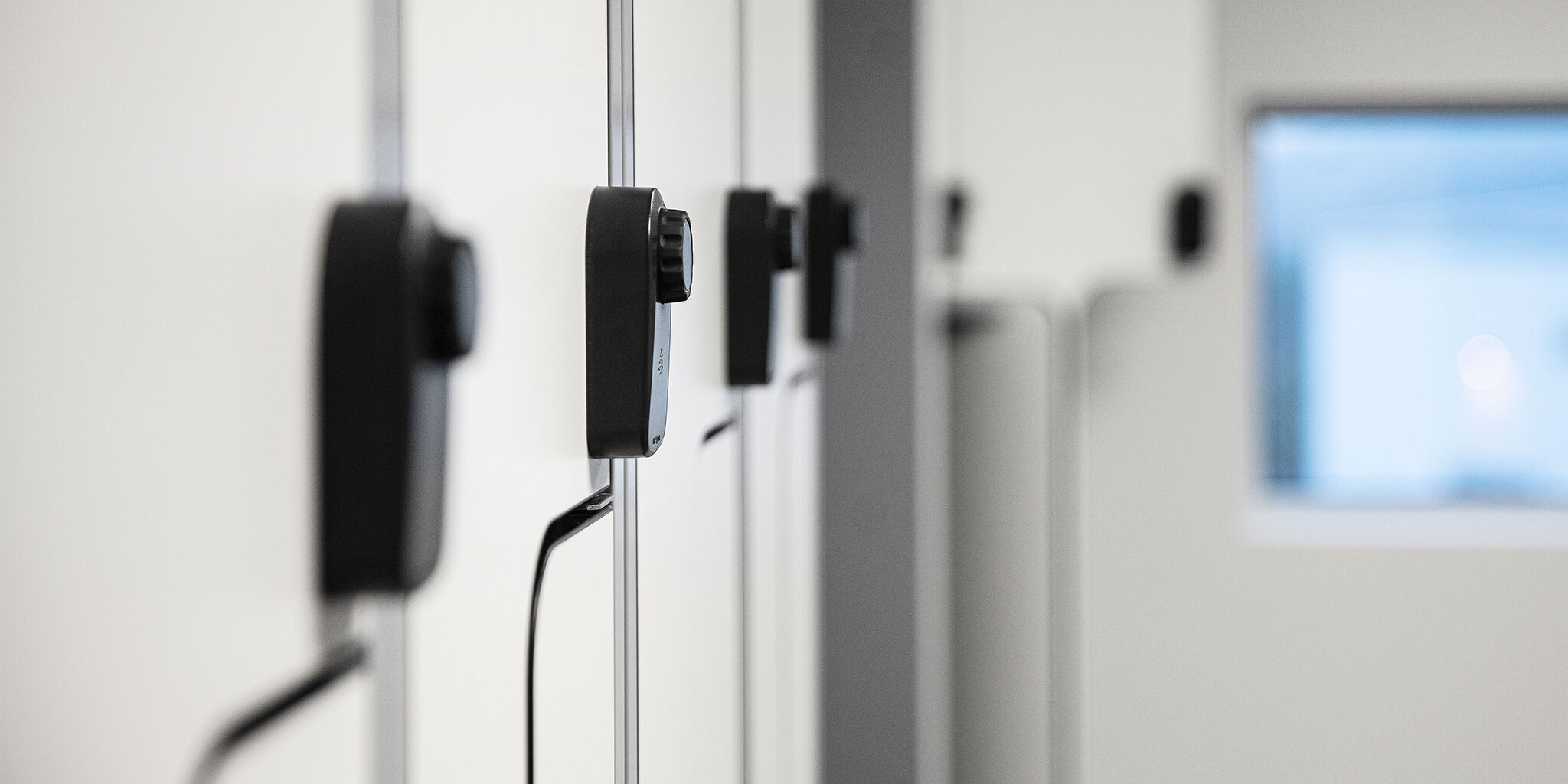 Flexlock is a unique wireless lock system for the smart workplace. | Products